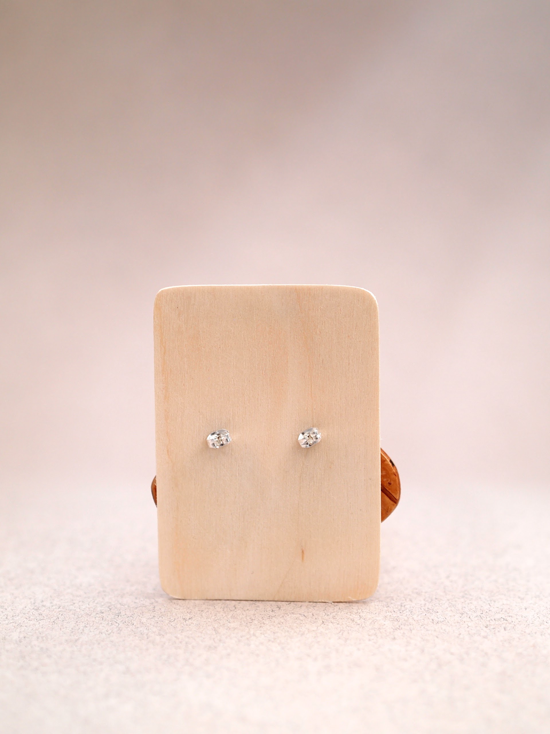 Isot nappikorvakorut tuohesta - keloa.fi